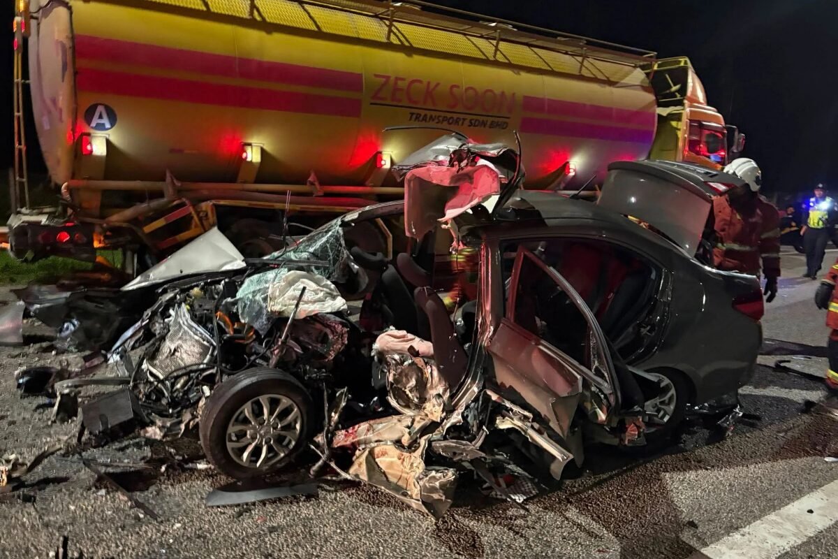 North–South Expressway tanker crash Fatal 4.30 am - Channel News Malaysia